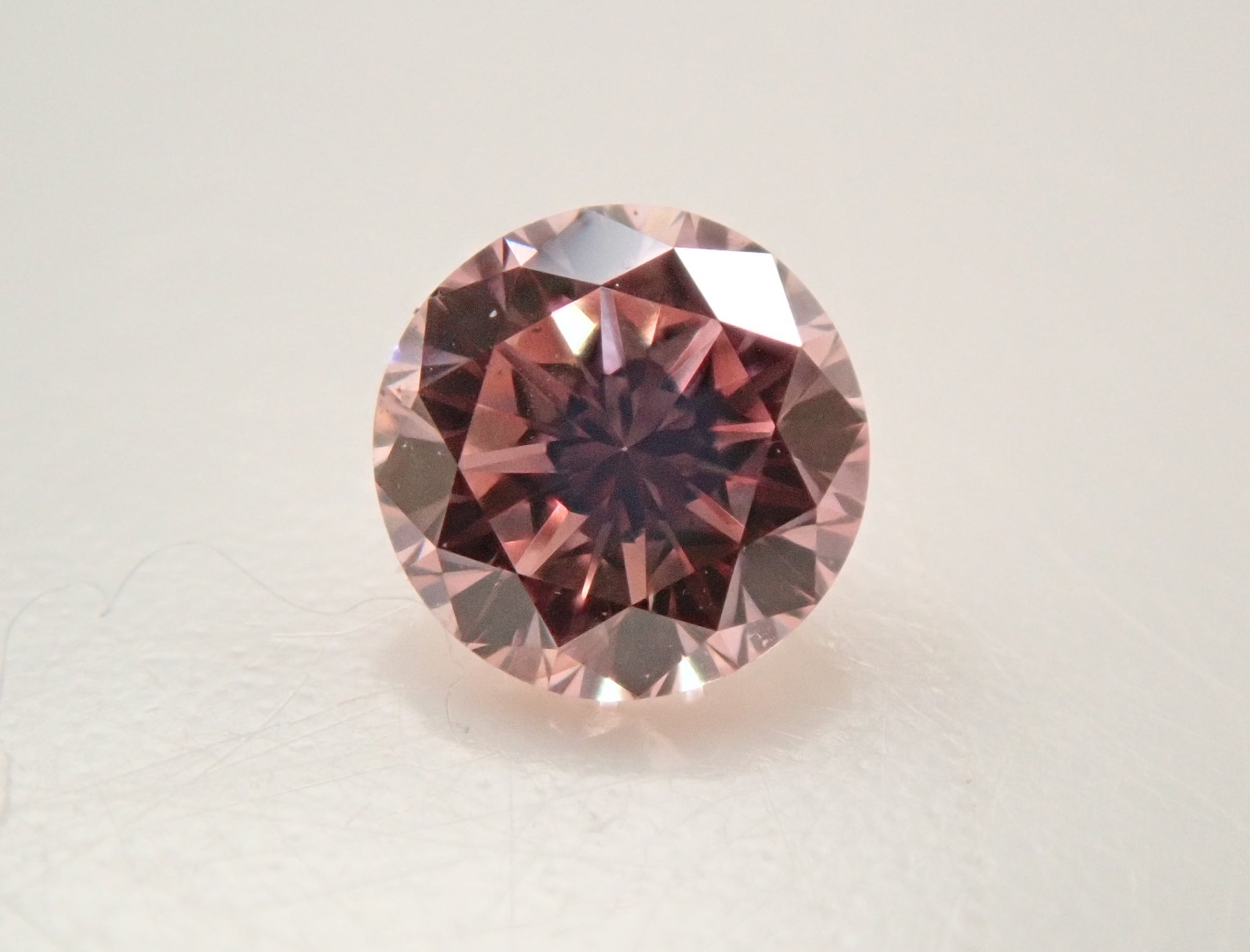 ピンクダイヤモンド 3.0mm/0.110ctルース(FANCY INTENSE PINK, SI2)
